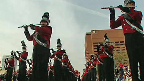 Thousands expected for downtown Dallas Christmas parade | wfaa.com