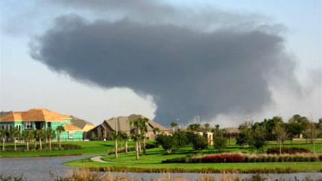 Large explosion at chemical plant near Houston | wfaa.com