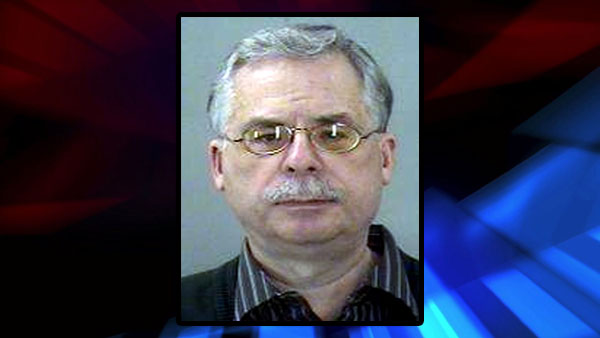 Former Texas priest accused of trying to hire hit man | wfaa.com