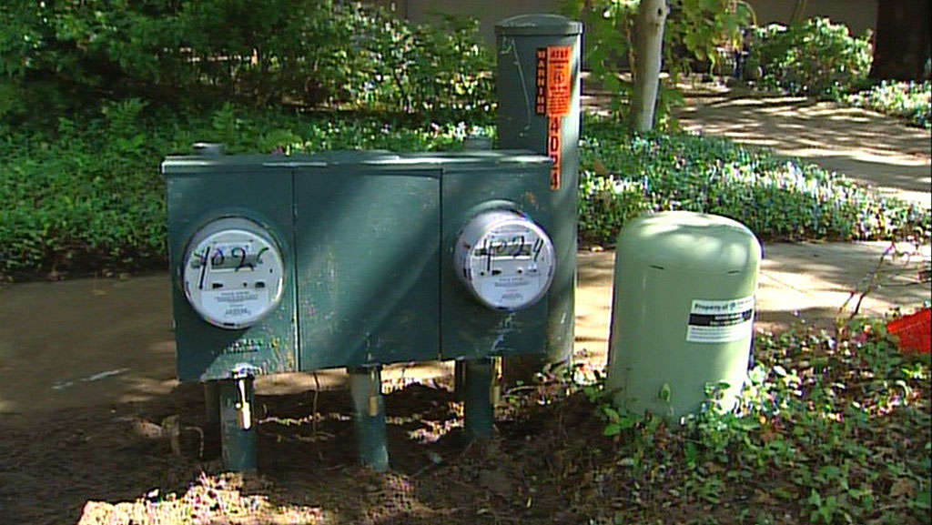 Oncor shrinks power towers in Dallas | wfaa.com