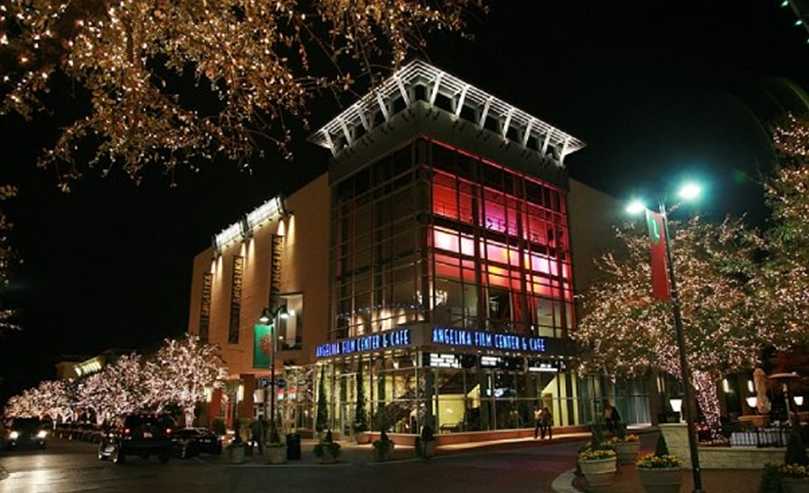 Lights at Legacy Tree Lighting Festival | wfaa.com