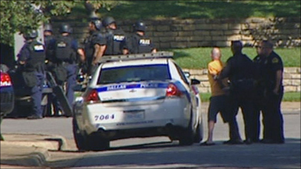 Dallas SWAT team ends Lake Highlands standoff | wfaa.com