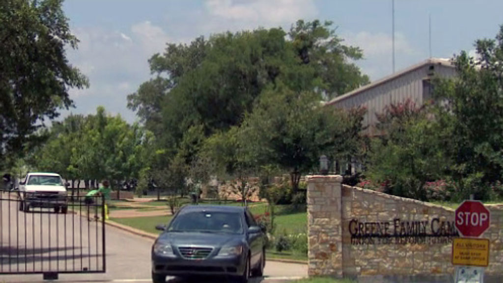 Neighbor says he saw secret migrant refugee camp near Waco | wfaa.com