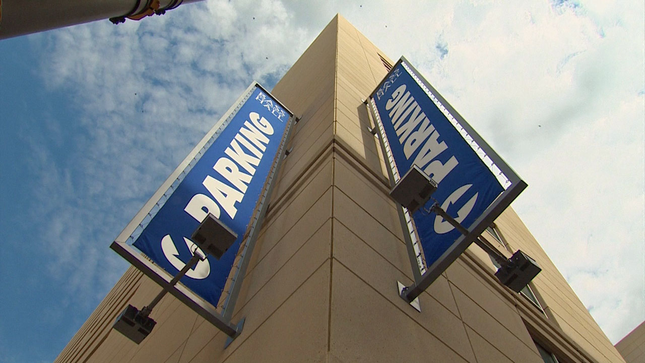 Fort Worth free parking perk in jeopardy | wfaa.com