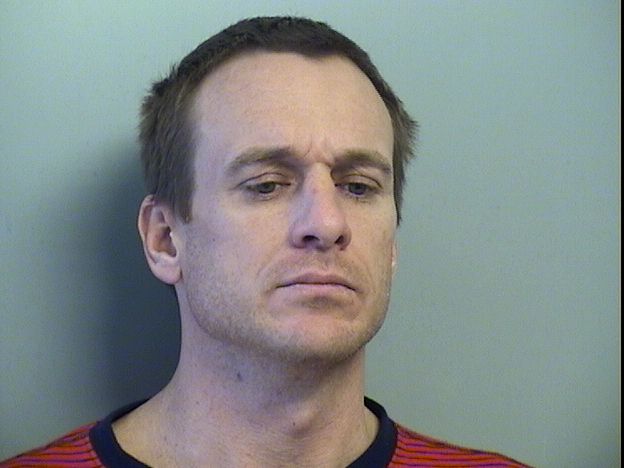Prisoner shot in airport restroom while attempting escape | wfaa.com