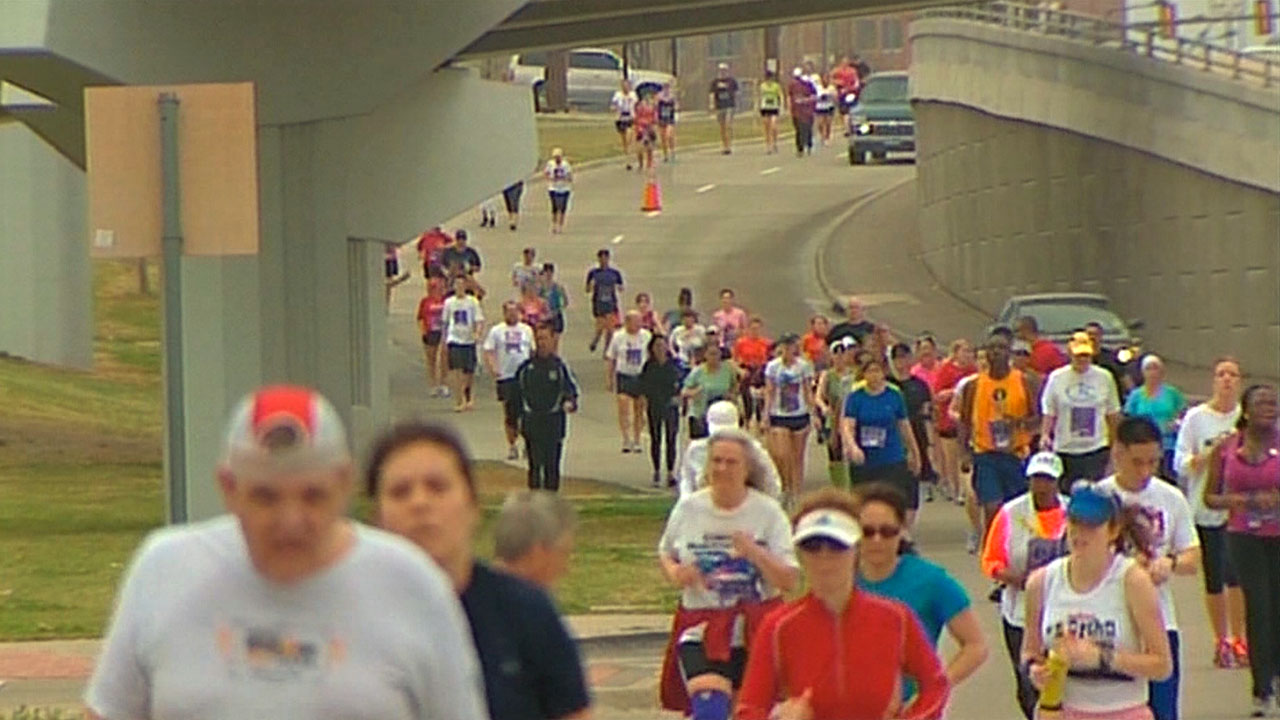 Cowtown Marathon plans for record numbers, construction | wfaa.com