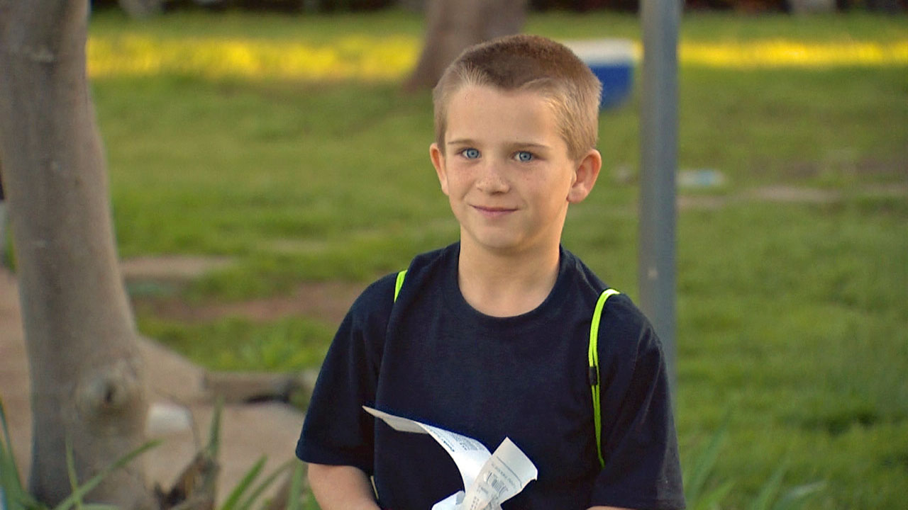 Neighbors help rescue boy who fell into well | wfaa.com