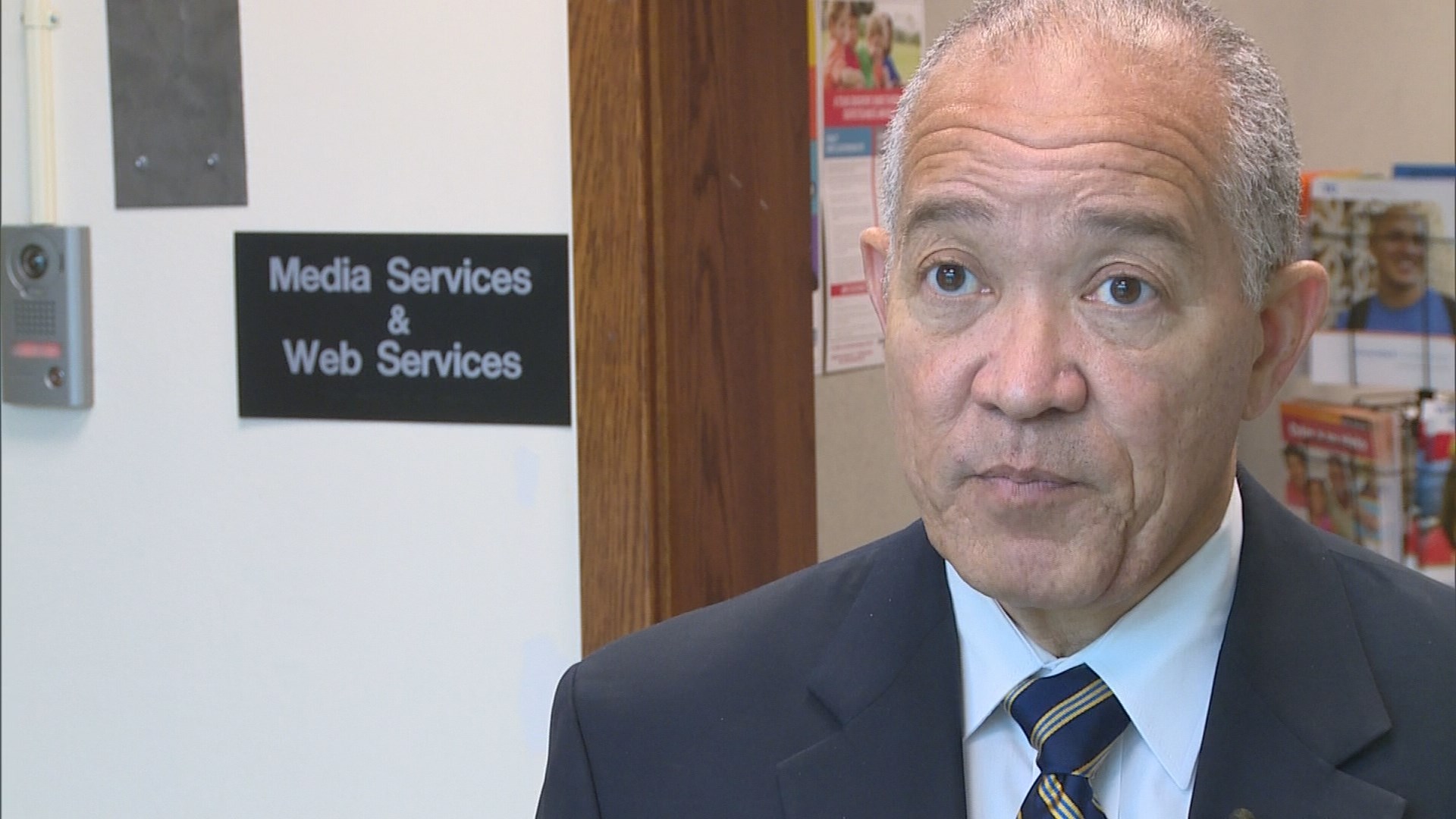DISD trustees file suit to hold Miles performance meeting | wfaa.com