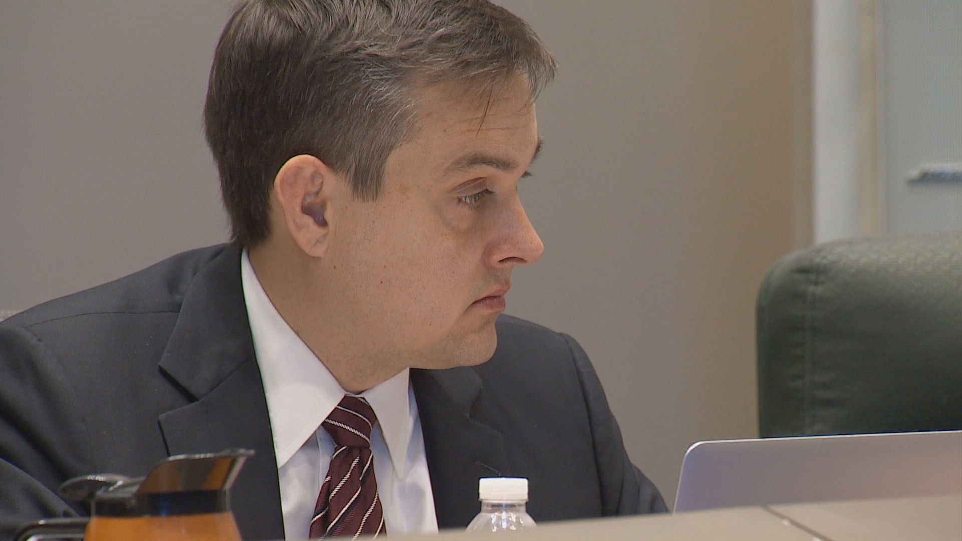 Council votes for documents related to Griggs flap to go public | wfaa.com