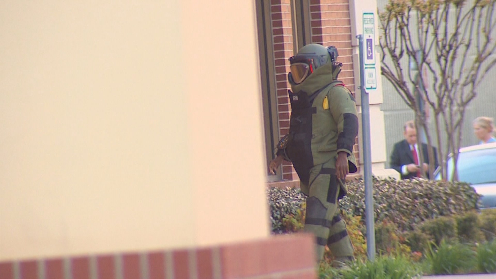 Bomb squad assignment raises more questions of DPD favoritism | wfaa.com