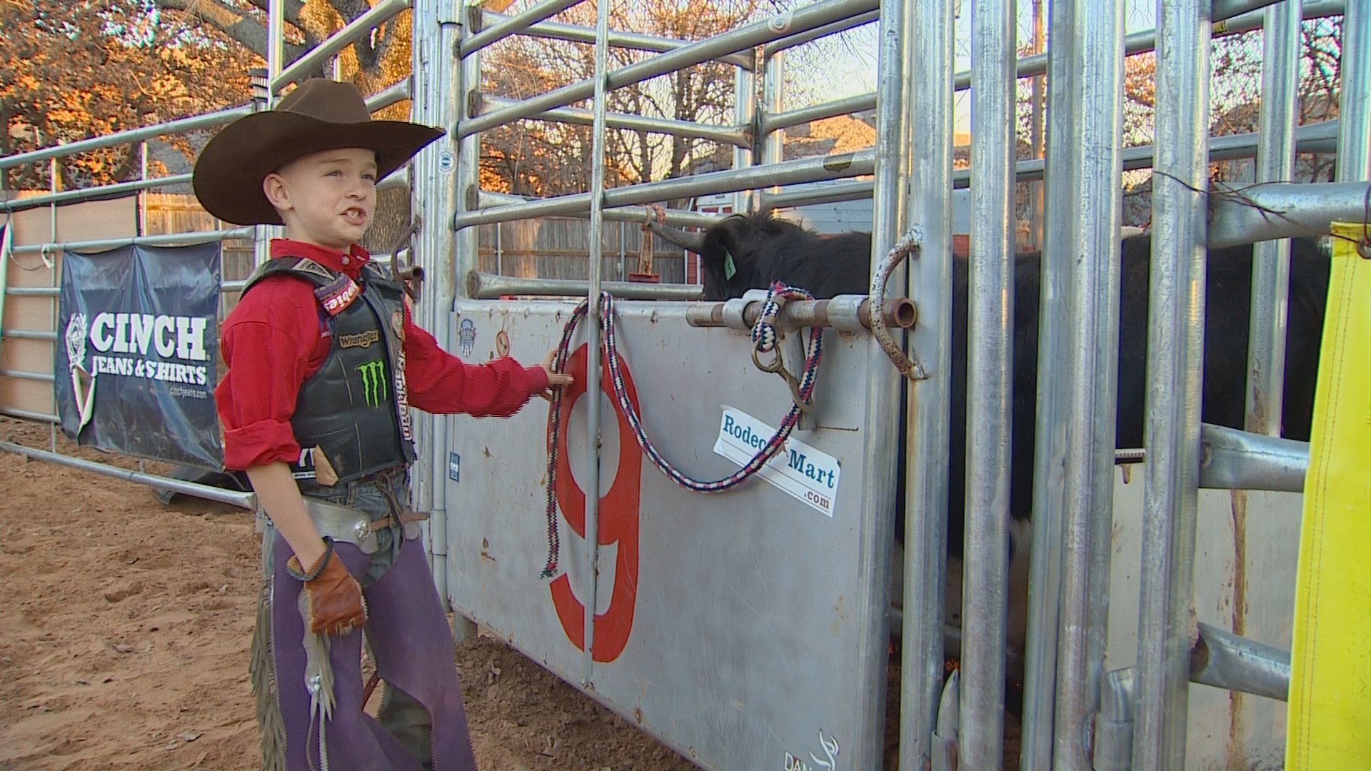 Mutton Bustin' champ returns to Fort Worth Stock Show | wfaa.com