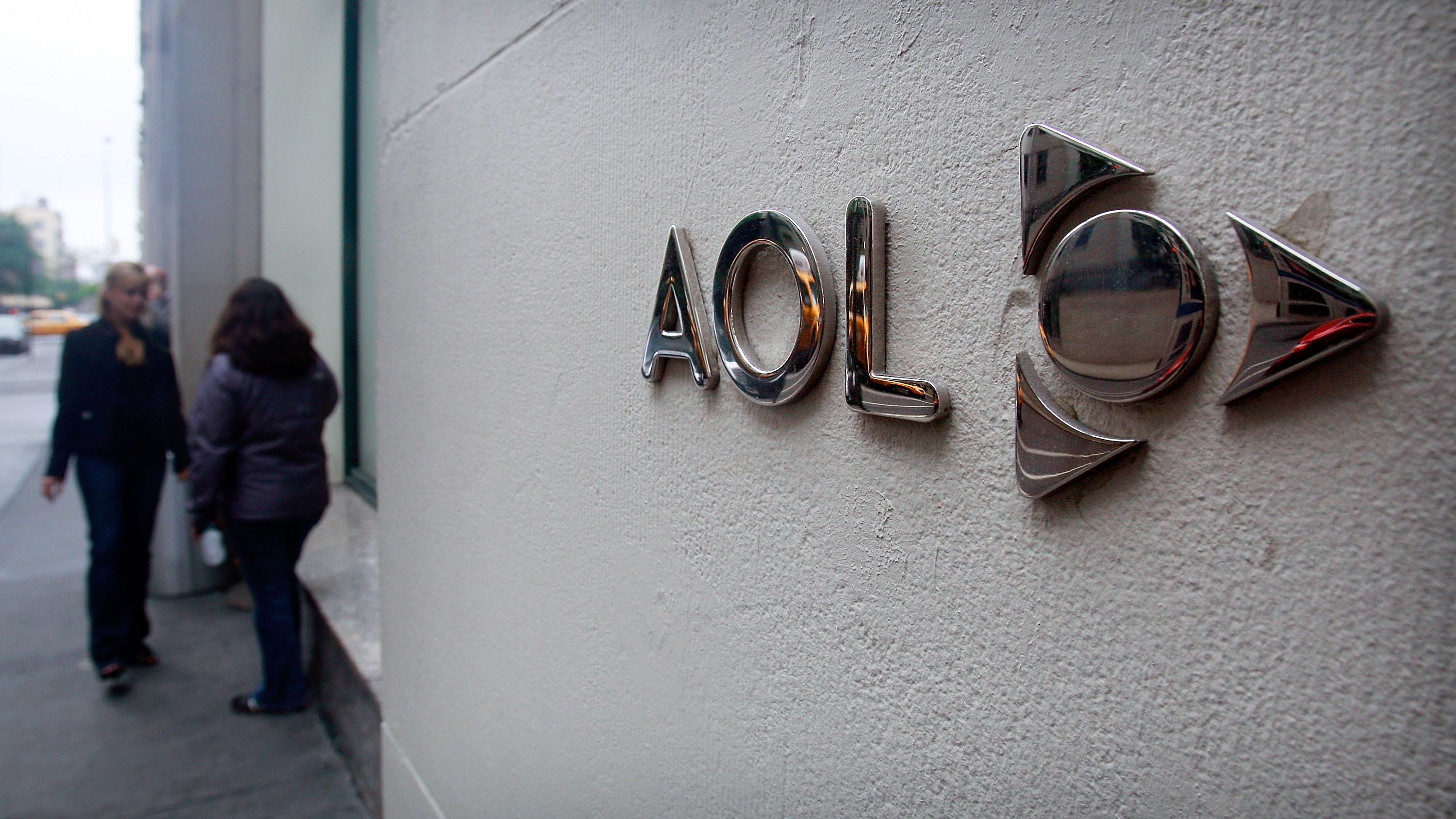 Campaigns see dollar signs in AOL email addresses | wfaa.com