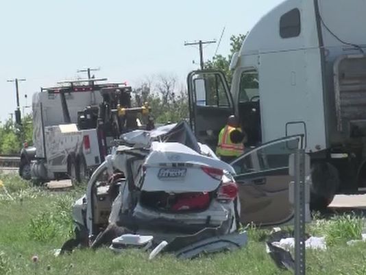 Third Houston teen dies after Corpus Christi car accident | wfaa.com