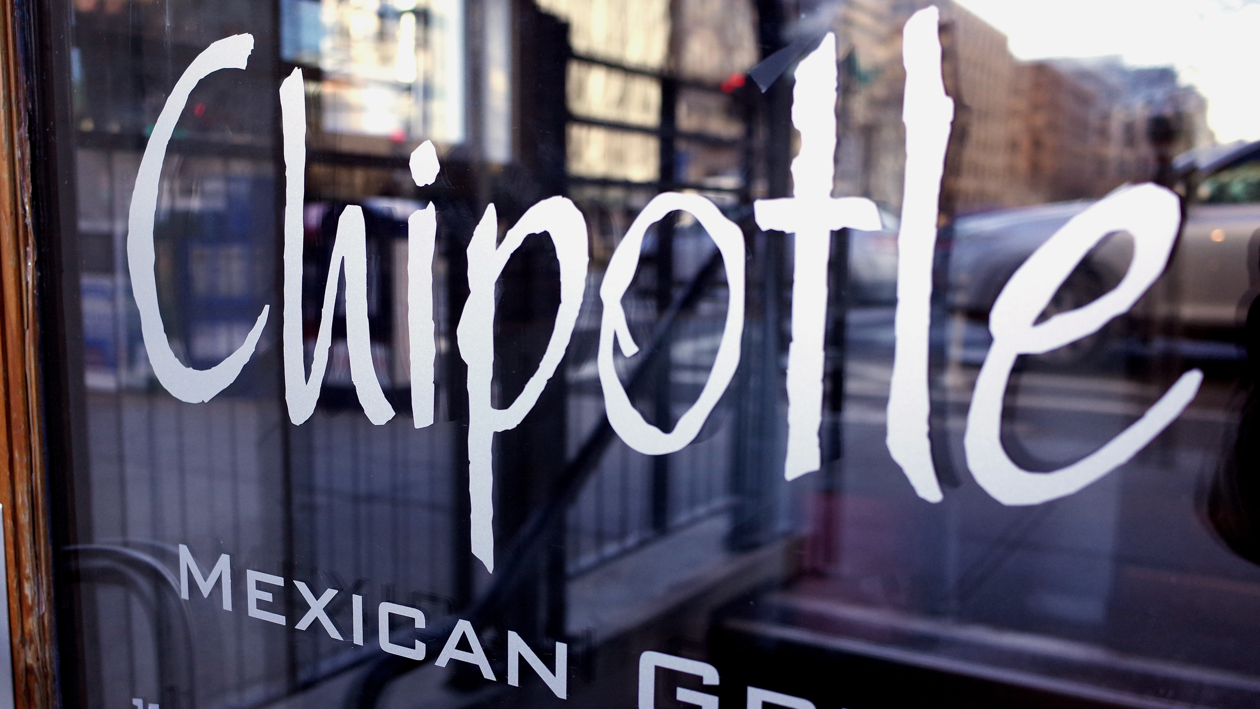 Chipotle plans to open 'Better Burger' chain | wbir.com