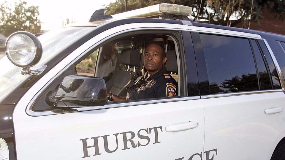 New Hurst ordinance bans texting while driving | wfaa.com