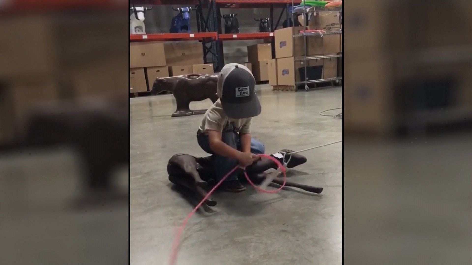 Decatur 3-year-old becomes cowboy roping star | khou.com