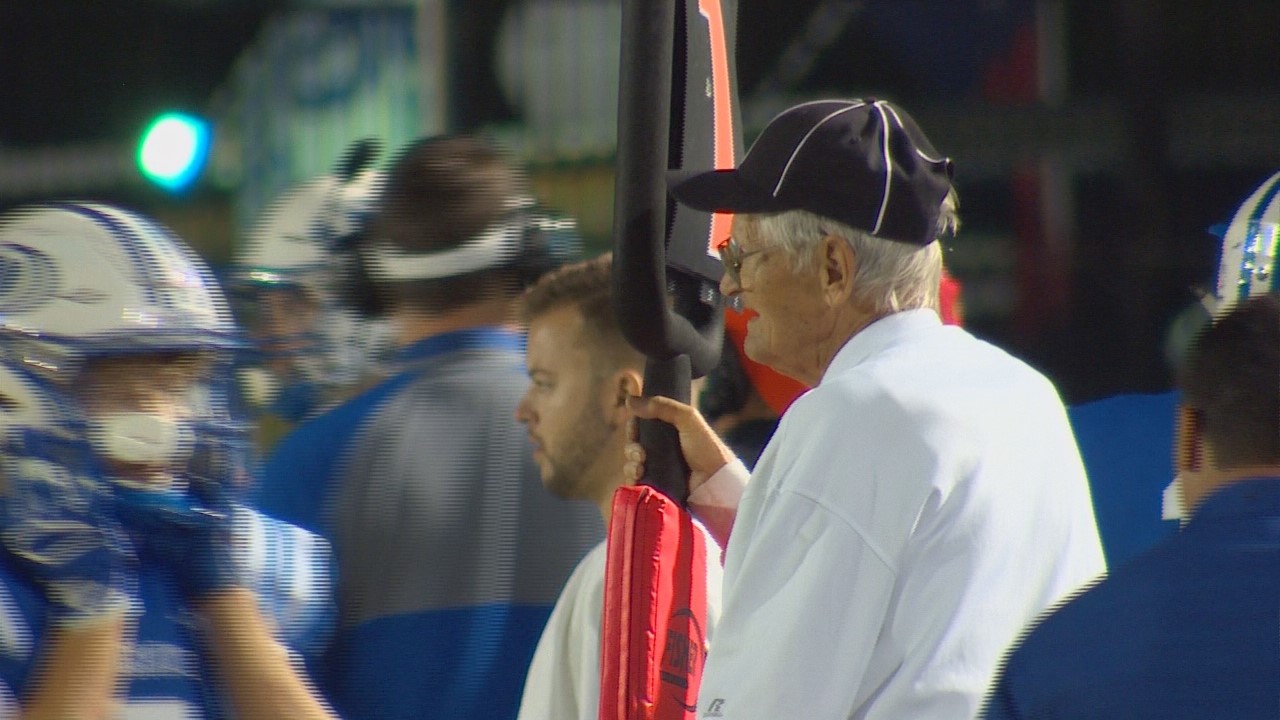 70 years on the sidelines: Decatur honors chain crew member Coy O'Neal ...
