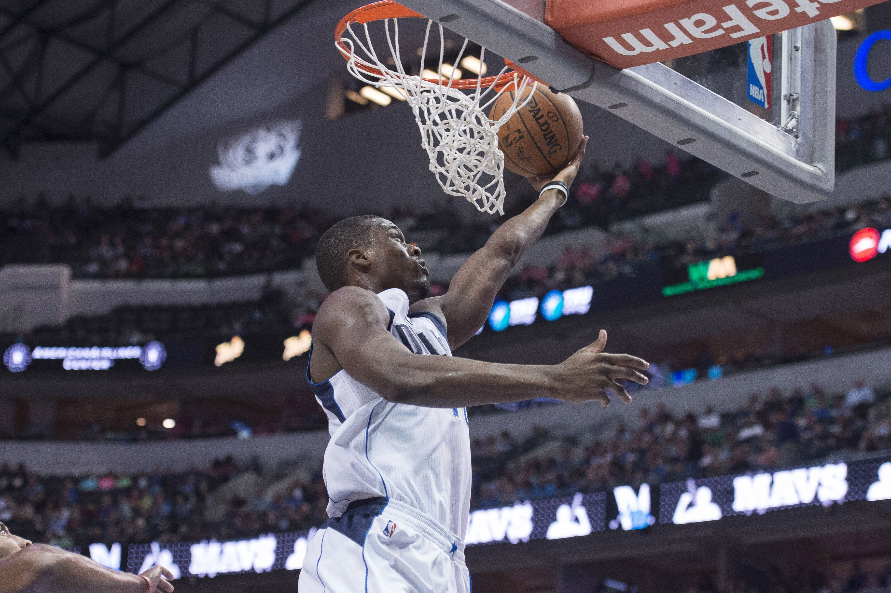 What a 'beast' of a first month means for new look Mavericks | wfaa.com