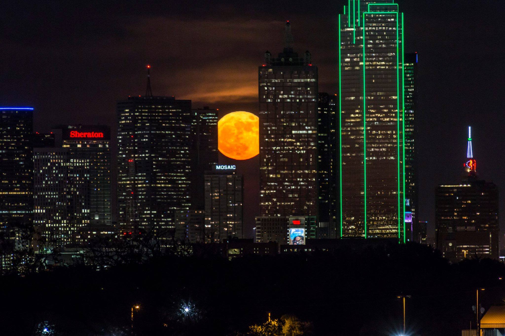 Photos: Supermoon over DFW | wfaa.com