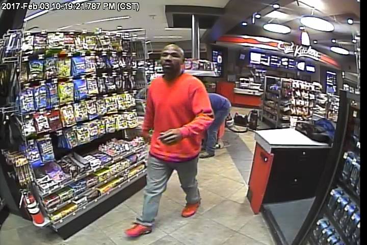 Police: Robbery suspects followed victims home from bank | wfaa.com