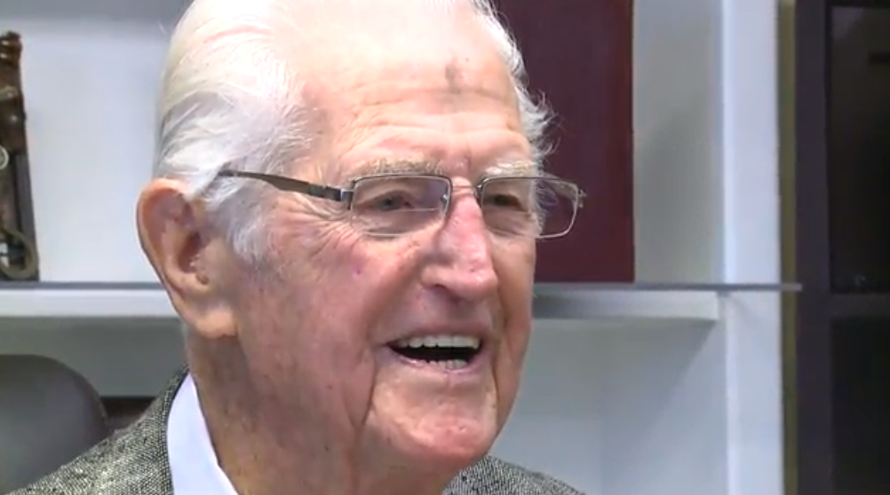 Texas Officer is Oldest in World at 94 | wltx.com