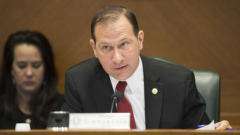 Sweeping anti-abortion bill heads to governor's desk | wfaa.com