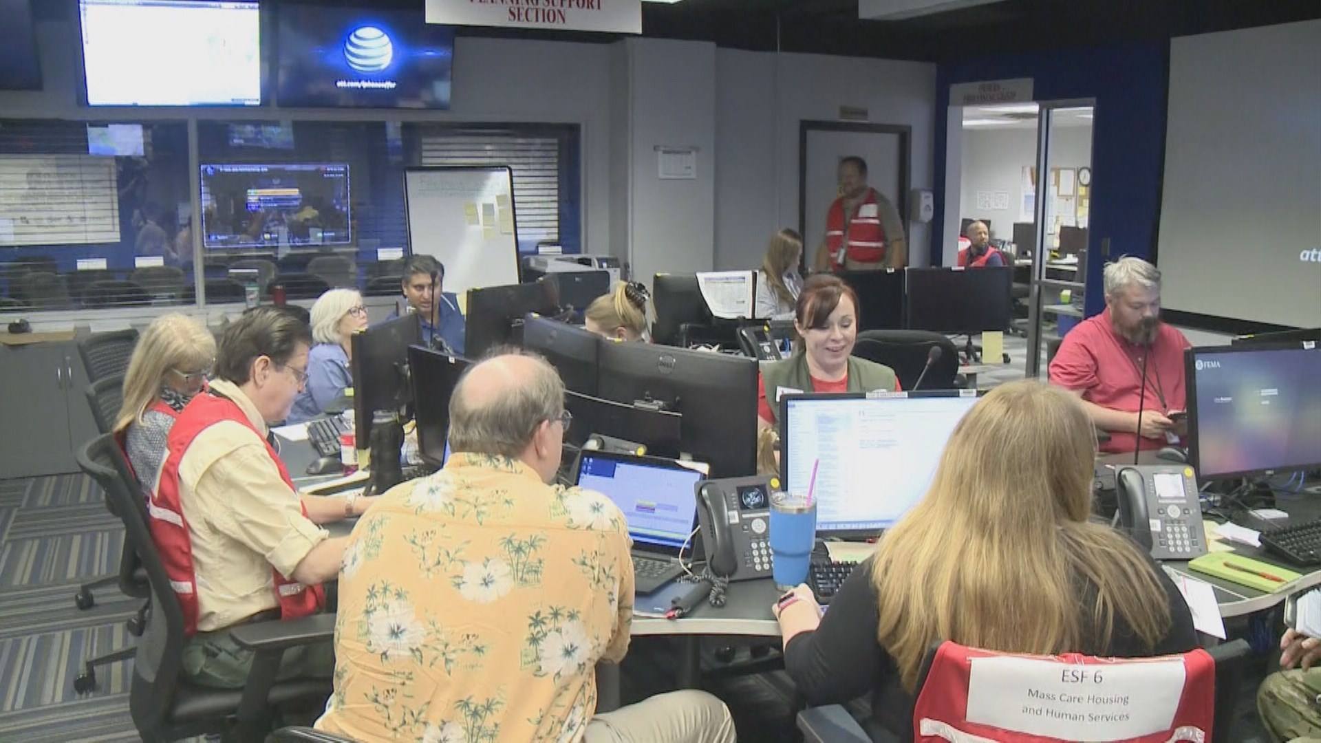 In Cold War bomb shelter, FEMA coordinates Harvey response | wusa9.com