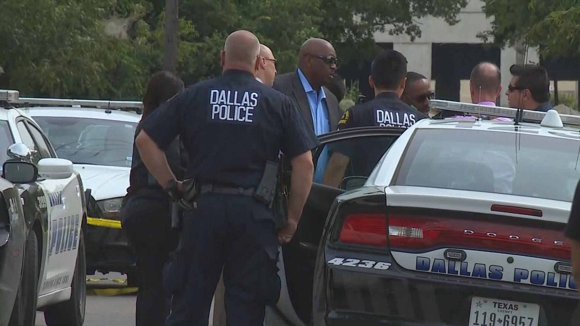 Mother of three killed in home invasion in Dallas | khou.com
