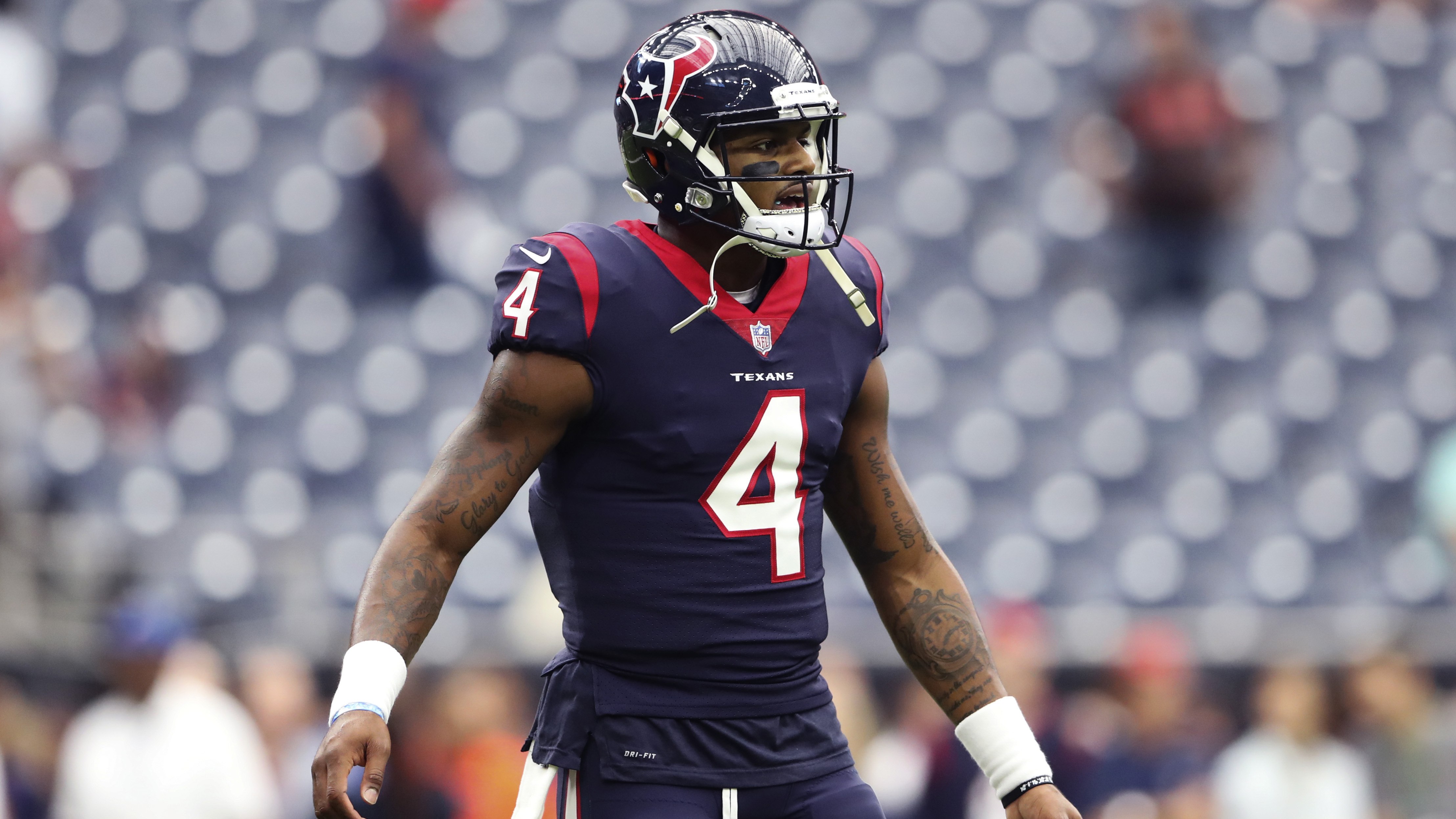 Texans QB Deshaun Watson out for year with torn ACL, per report | wfaa.com