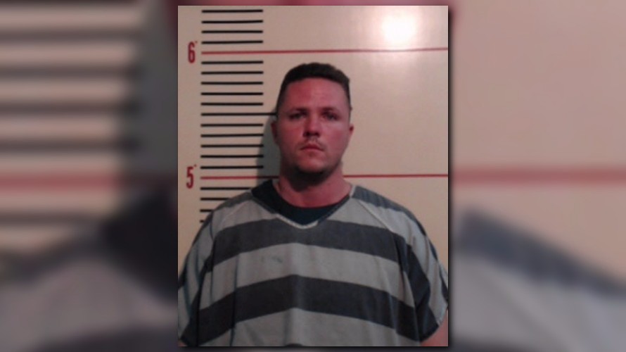 Witness says women were extorting man who shot them outside bank | wfaa.com